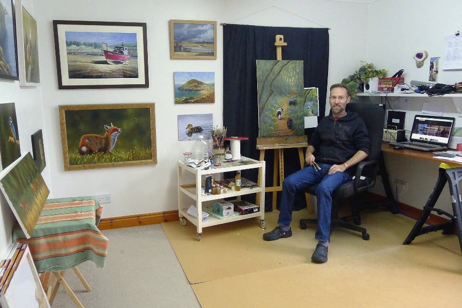 Why You Need To Keep Your Art Studio Tidy